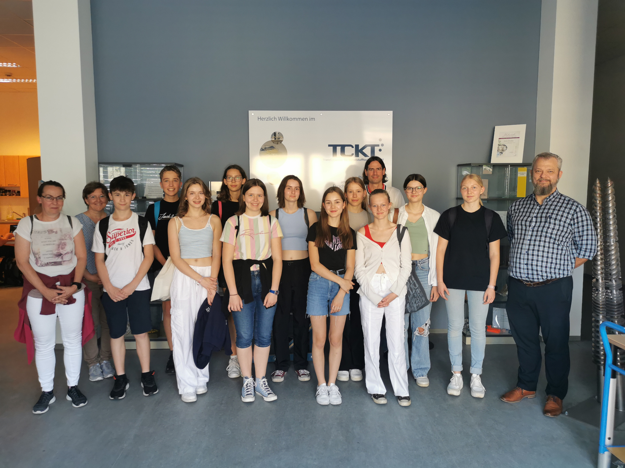 Europagymnasium visiting - Transfercenter für Kunststofftechnik GmbH